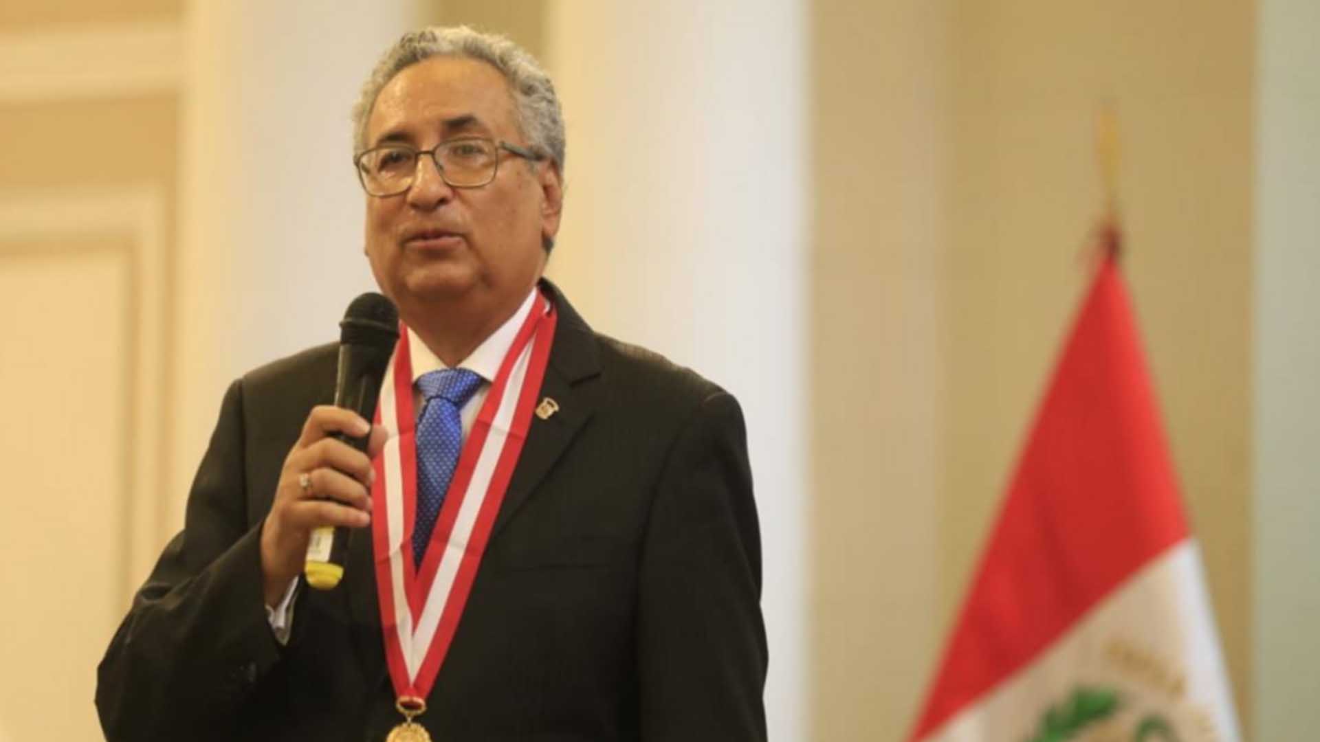 Presidente del Poder Judicial del Perú puso en vigencia la nueva ley ...