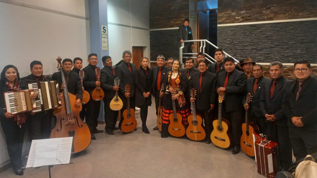 Con motivo de recordar su XCIII aniversario, el Centro Musical de ...