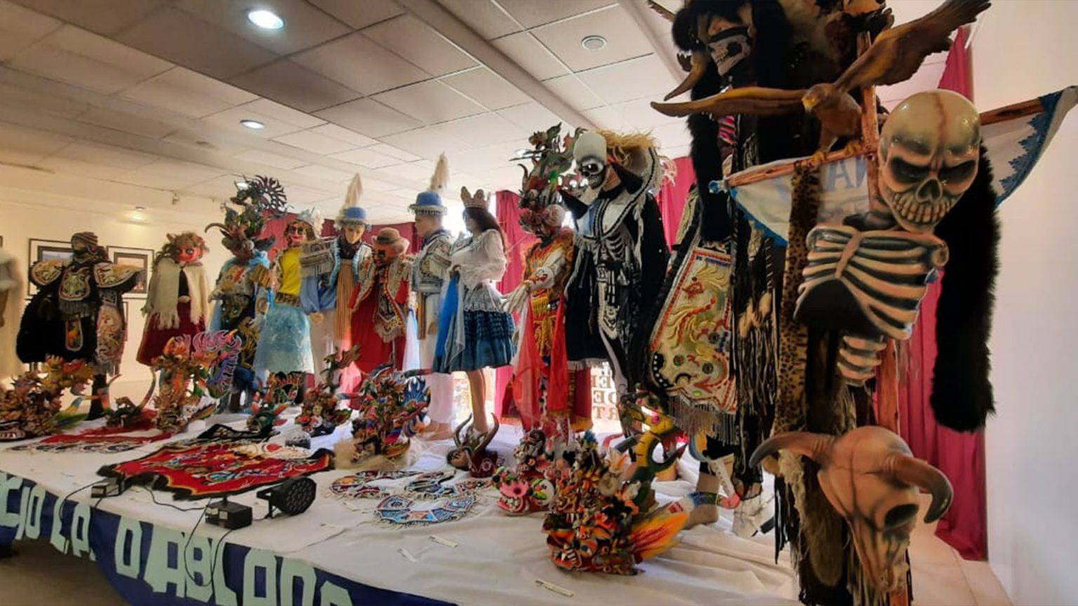 Resaltan el valor histórico del Sikuris de Mañazo - Radio Onda Azul