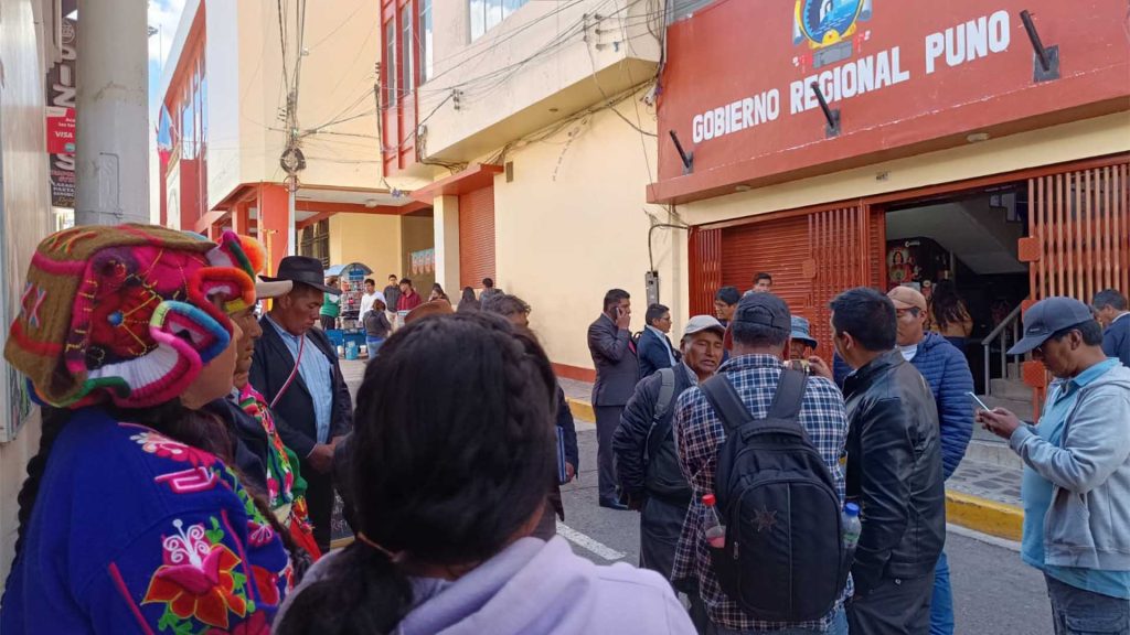 Pobladores del distrito de Ácora piden celeridad en los trabajos de la ...