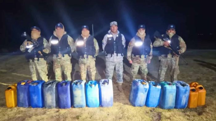 Intervienen embarcación con 230 litros de combustible presuntamente ...
